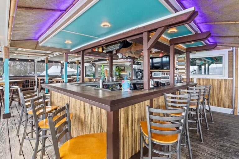 Coconut Joe’s Bar & Grill Photos – Coconut Joe's Bar & Grill