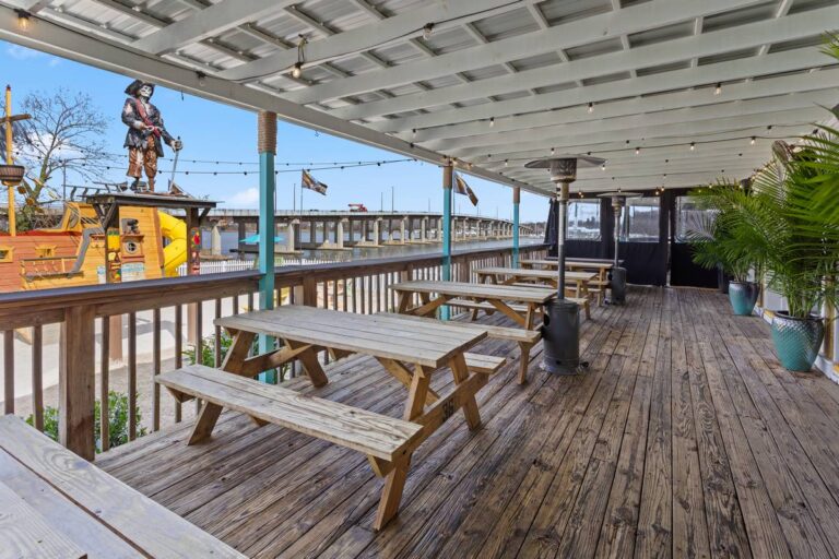 Coconut Joe’s Bar & Grill Photos – Coconut Joe's Bar & Grill