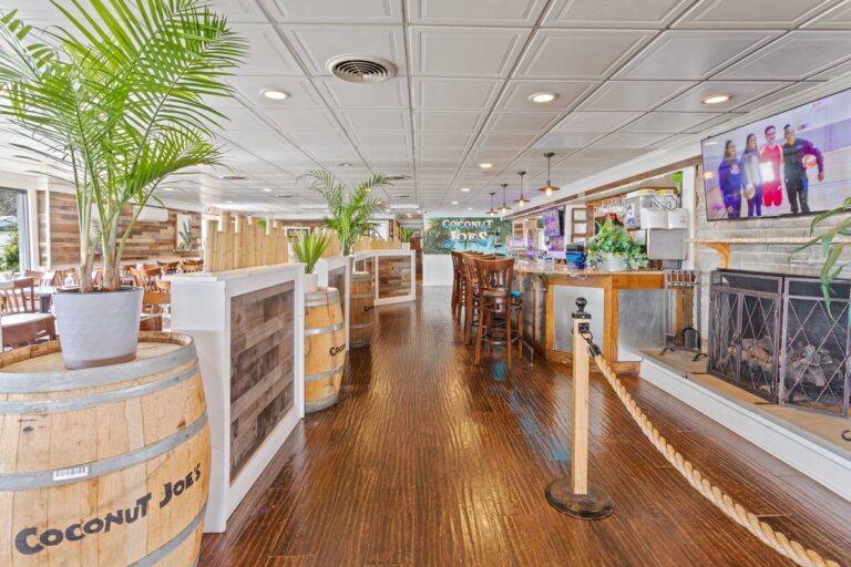 Coconut Joe’s Bar & Grill Photos – Coconut Joe's Bar & Grill